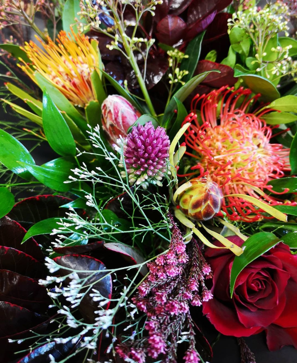 Flowers to make your weekend bloom | Magpie & Marigold